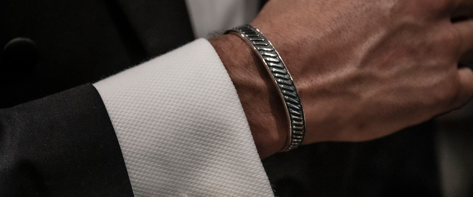 Men's Silver Bangles | Luxury Zimbabwe Bangles For Men – Patrick Mavros