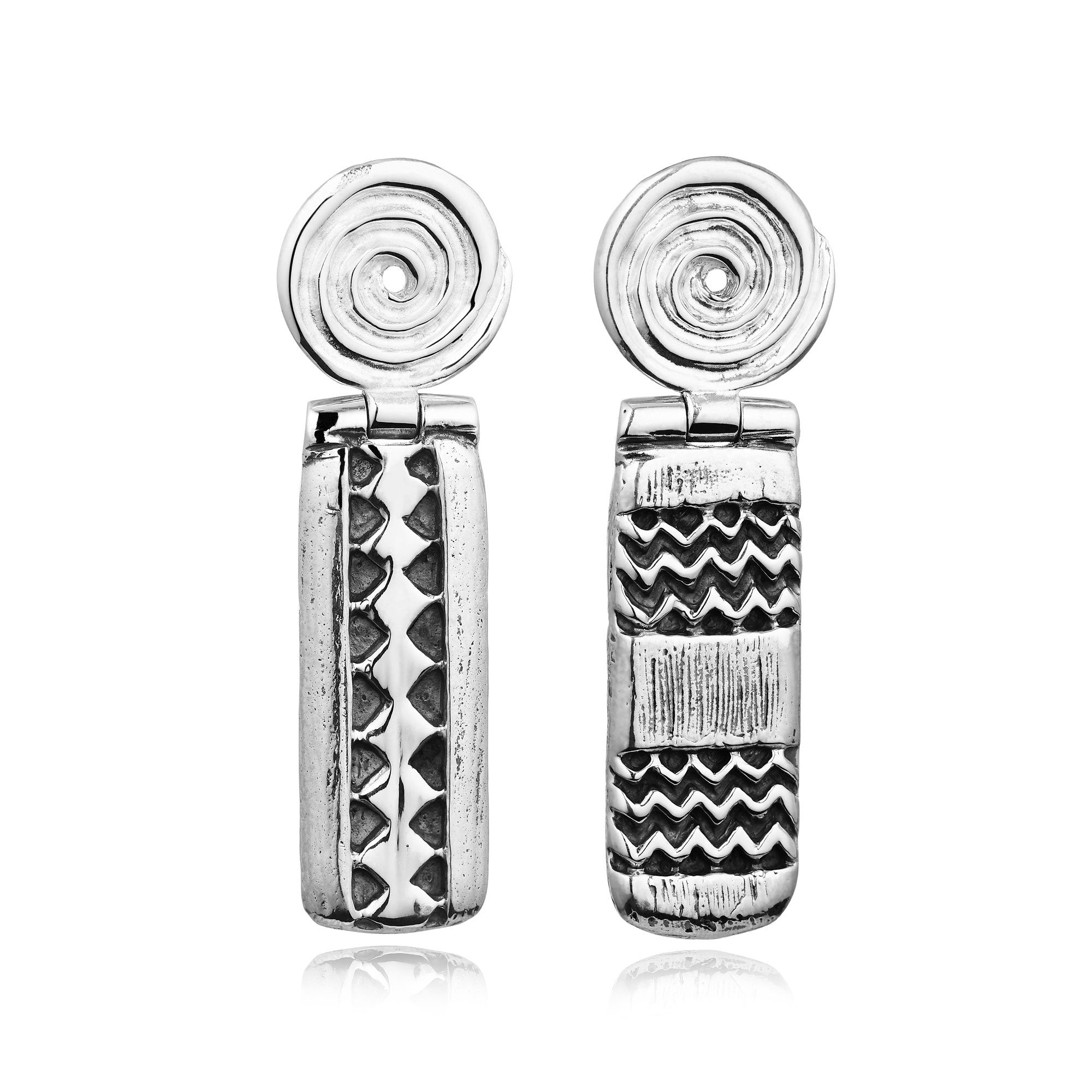 Hakata Ndoro Dangle Earrings in Silver – Patrick Mavros